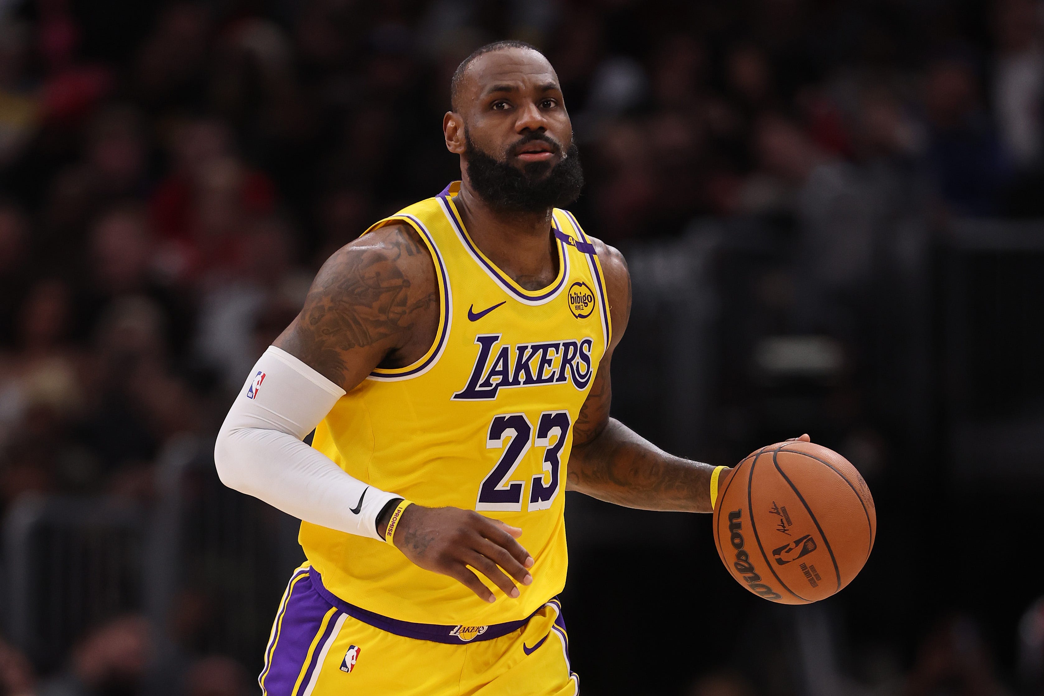 NBA executive feels it's unlikely LeBron James will retire in 2026