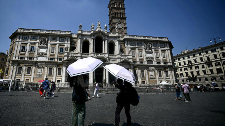 Climate change caused more than two thirds of heat deaths in European ...