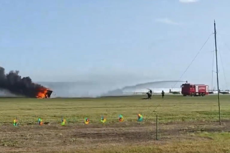 WATCH: Flying cars crash in China