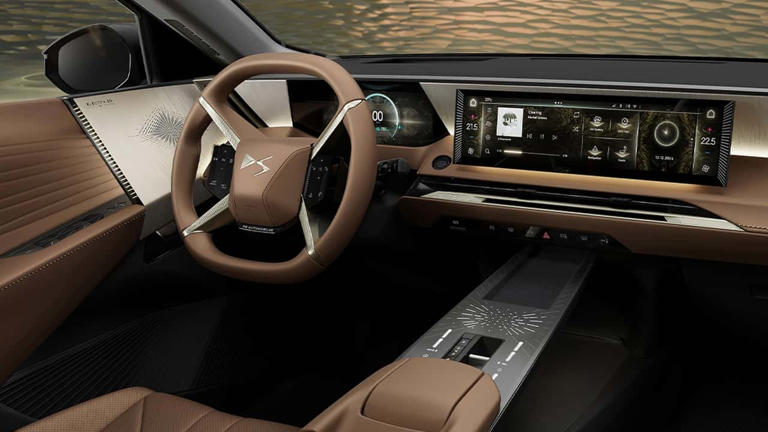 DS Nº8: un coche único, con la máxima calidad y ocho años de garantía