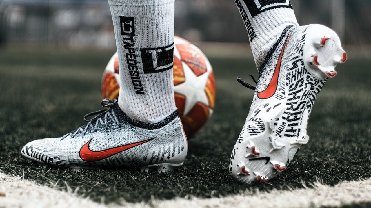 NEUER Neymar Schuh - Nike Mercurial Vapor Elite NJR REVIEW