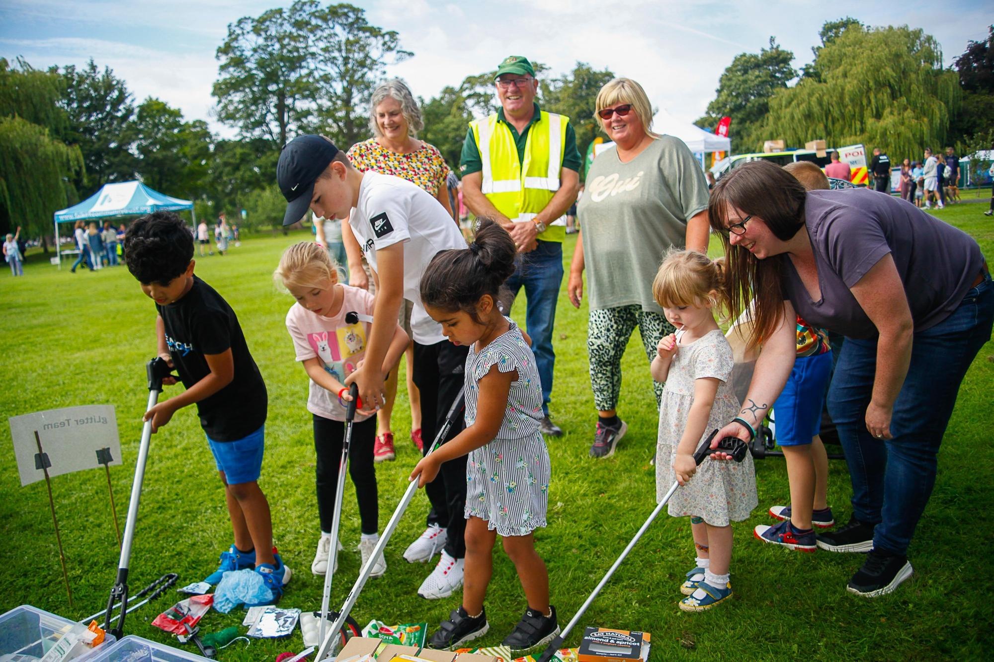 Keep Scotland Beautiful rewards Falkirk area groups for brightening up ...