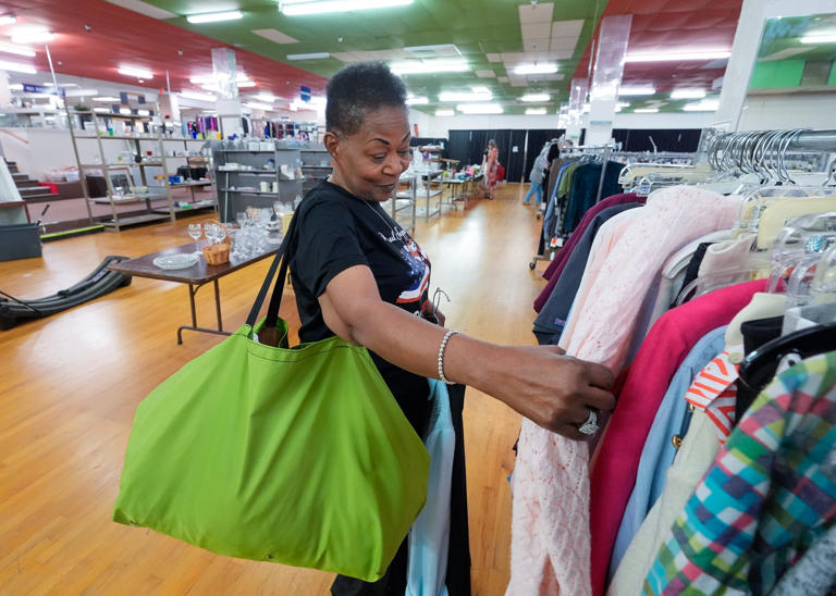 Say goodbye: Nearly New Shop in Mid City Mall closing this month. Here ...