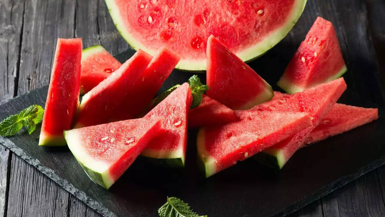 Watermelon reduces the risk of prostate cancer? Why it deserves a place ...