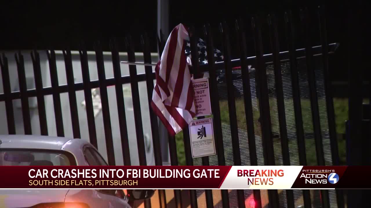 Car crashes into FBI building gate in Pittsburgh