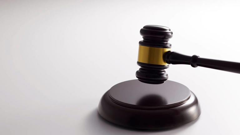 Tribunal adia leitura da sentença do jovem português acusado de ...