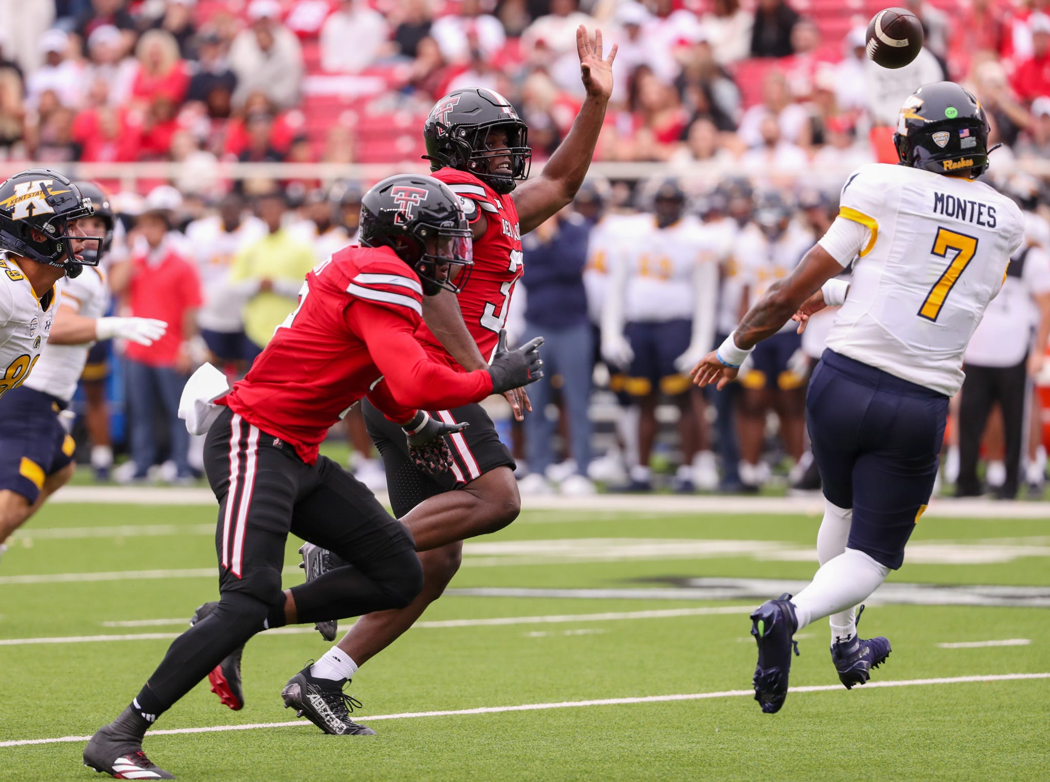 Can David Bailey, Texas Tech football defense flex its muscle against ...