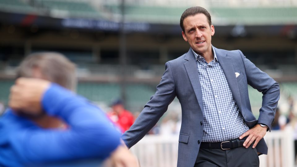 Meet the man behind the voice of the Atlanta Braves and that insanely ...