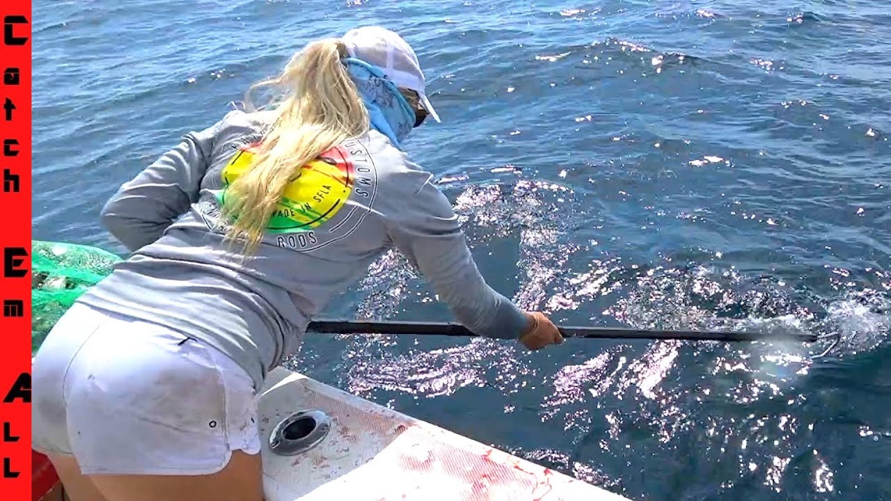 Catching Tuna With Nothing But a Stick