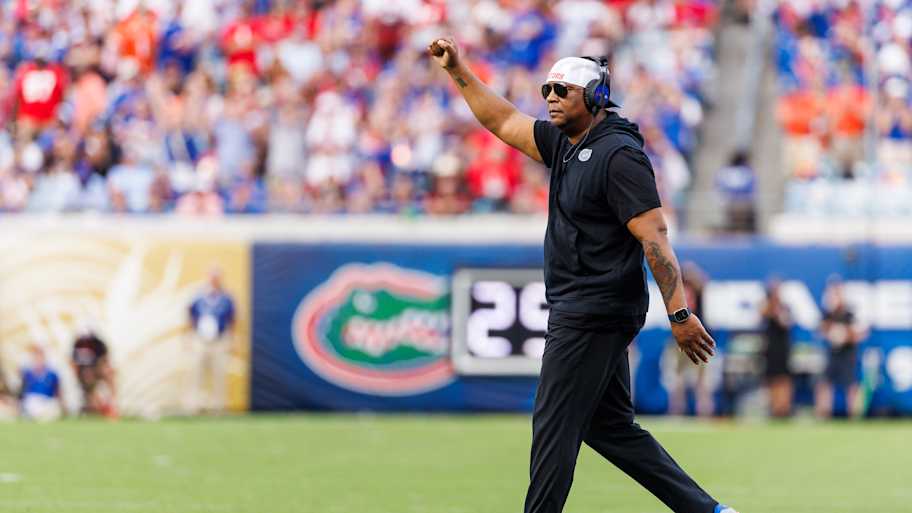 Florida Gators assistant coach receives three-game suspension
