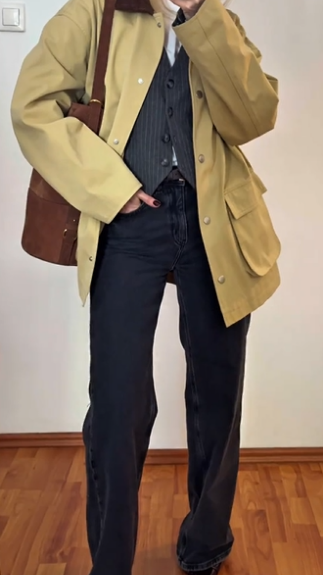 Fall Fashion: Stylish Barn Coats For Rainy Days