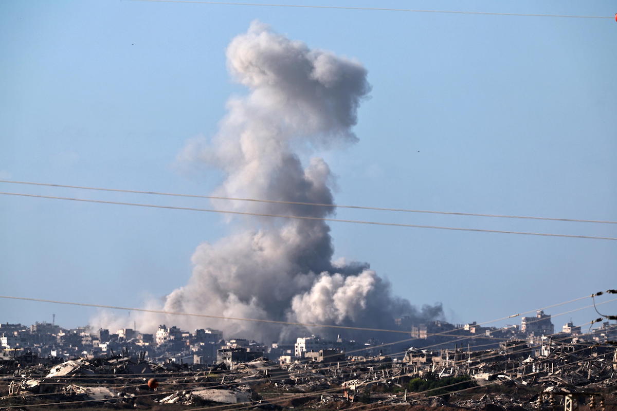 Fuga da Gaza City, in migliaia provano a lasciare l’area colpita dall ...