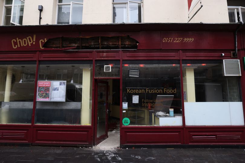 Fire breaks out in Liverpool city centre takeaway as smoke spotted