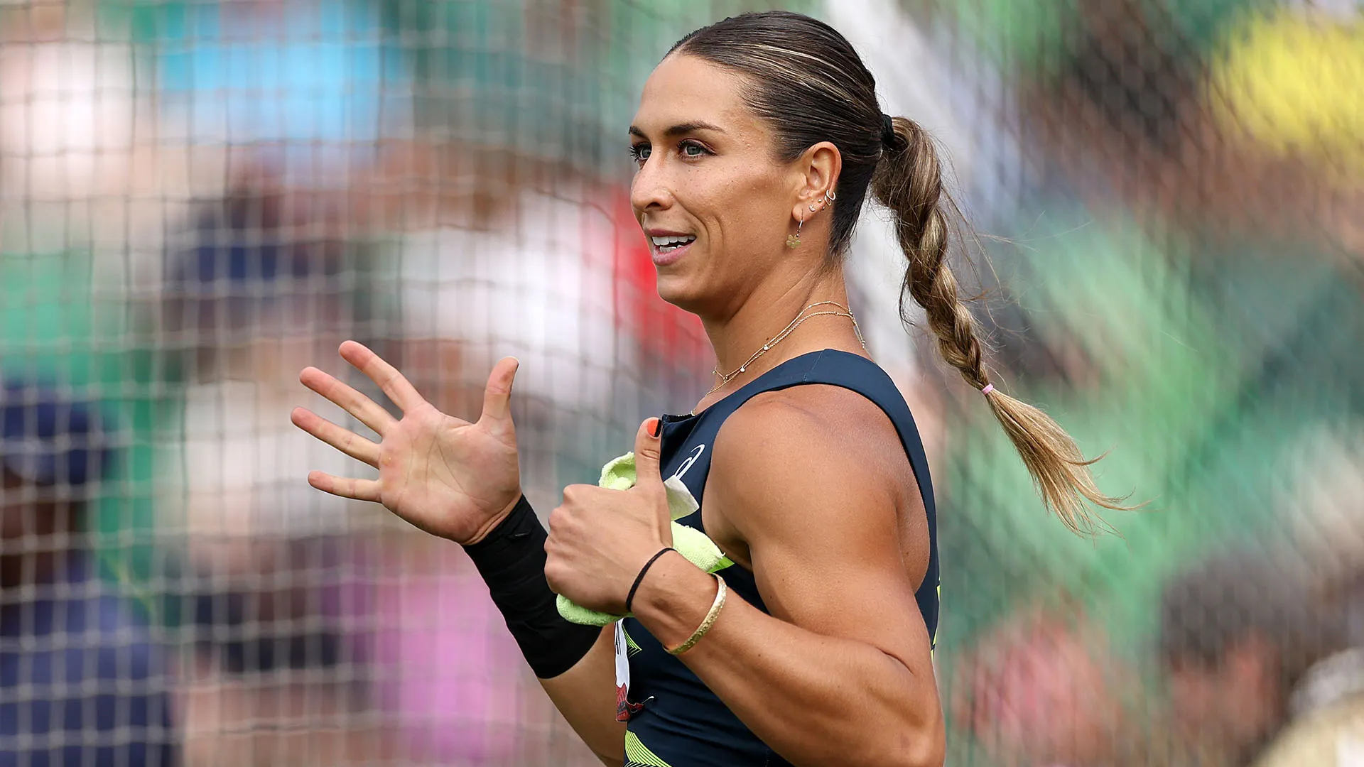 Goud voor Valarie Allman: foto's van de prachtige kampioene