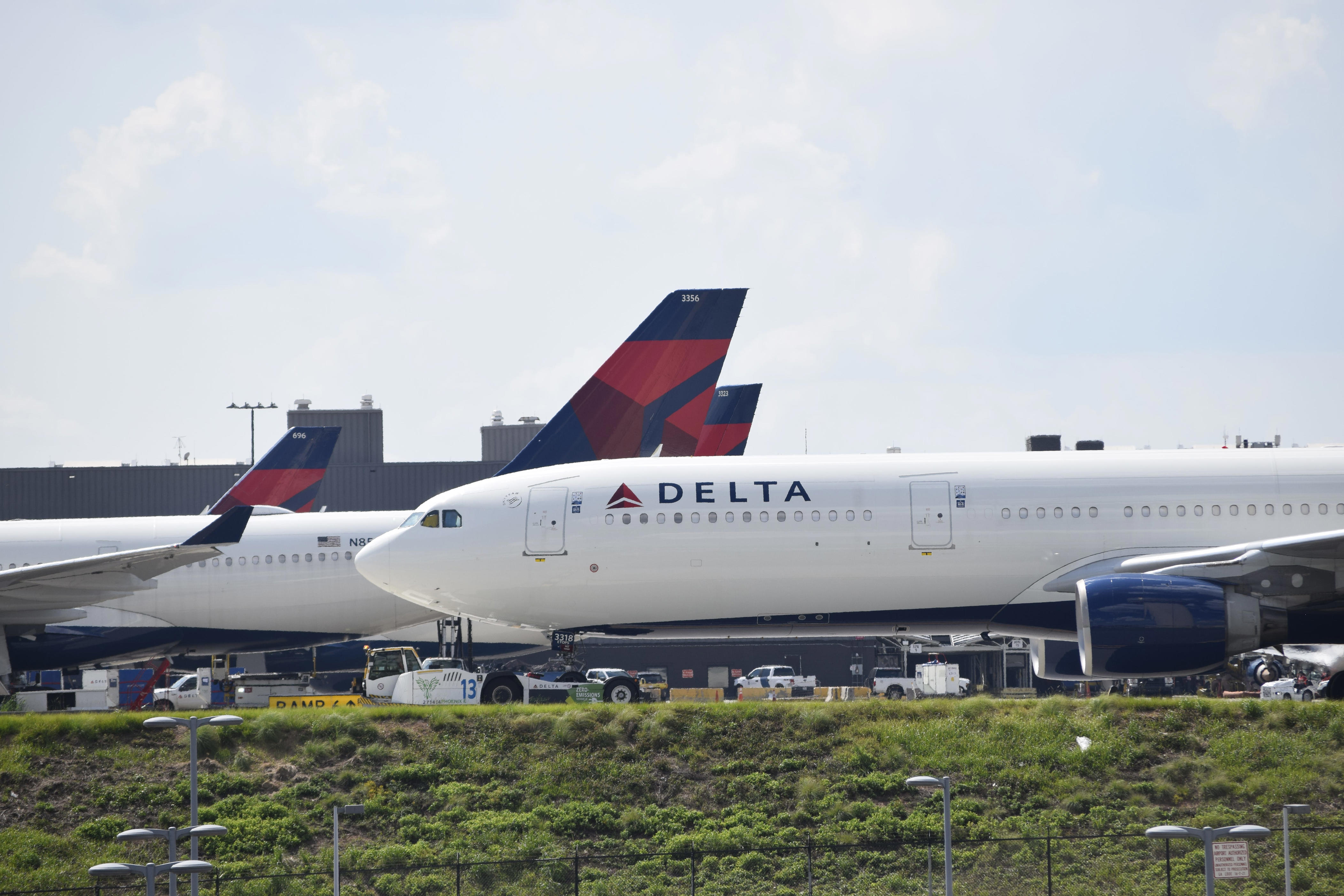 Delta cancels longtime international flight and travelers may need to ...