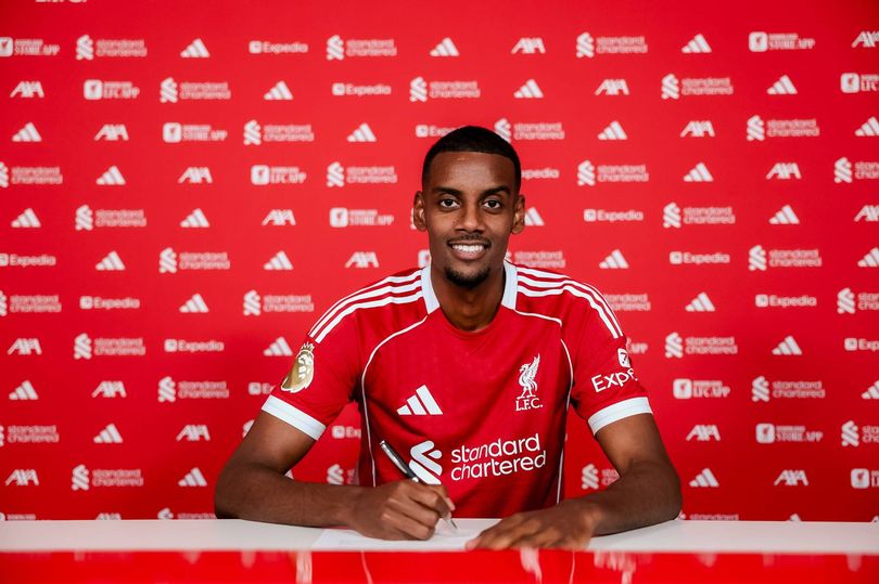 Alexander Isak will be aware of his main problem ahead of Liverpool ...
