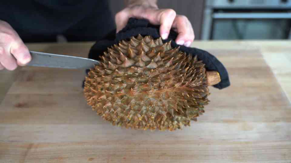 Tasting the World’s Smelliest Fruit – Durian
