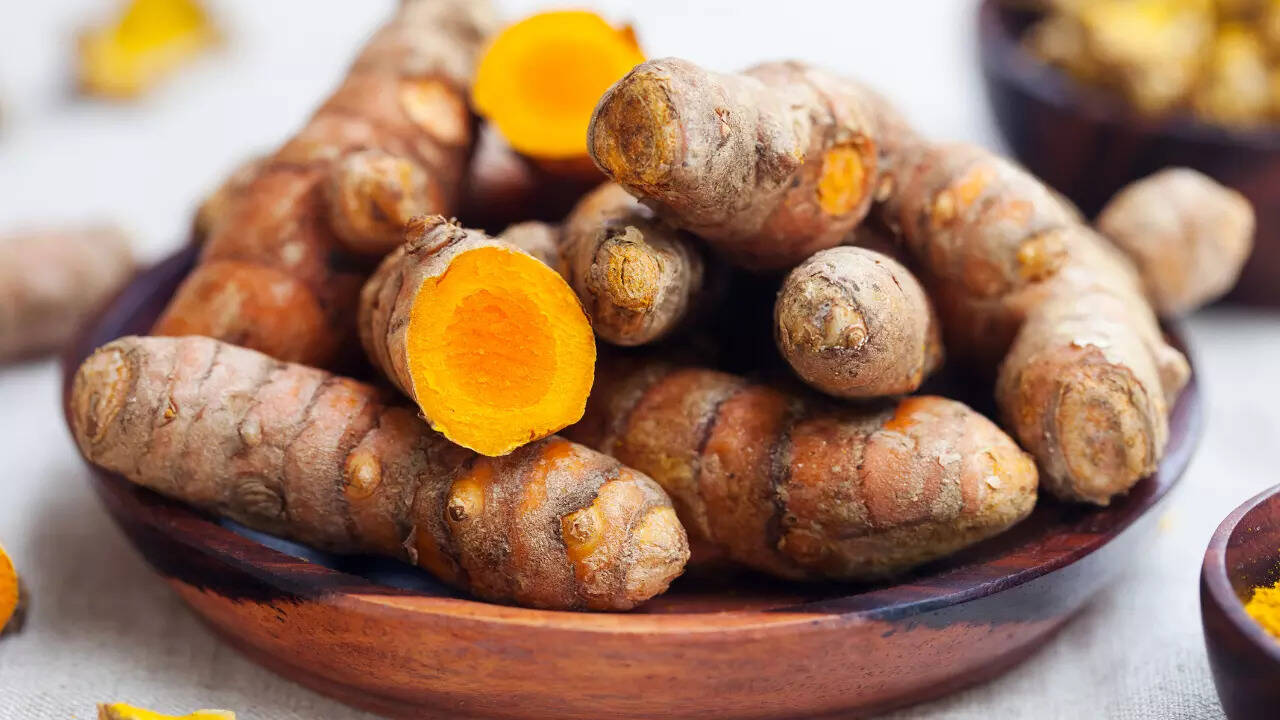 Kachi Haldi vs Dry Haldi vs Haldi Powder: Which is more potent and ...