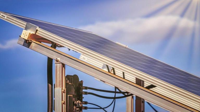 Indosolar OFS to open tomorrow: Promoter Waaree Energies looks to ...