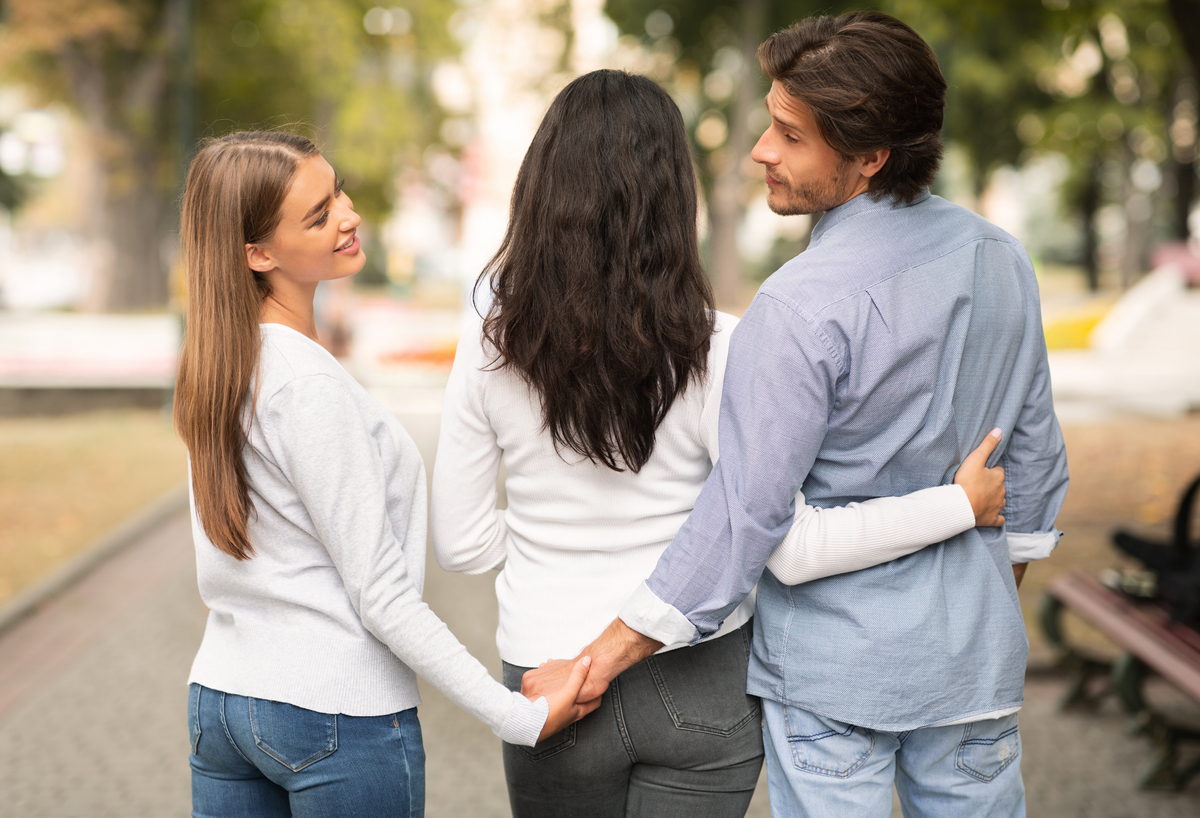 Sexualité : voici le pourcentage de Français qui déclarent être en ...