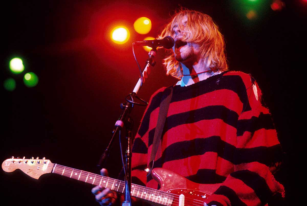 14 Photos That Capture the Grunge Era of the ’90s
