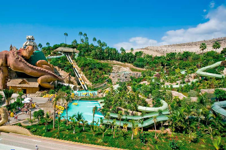 10 Biggest Water Theme Parks In The World To Visit For The Ultimate ...