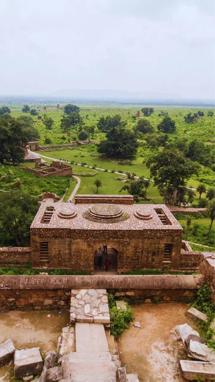 8 places around the world made famous by urban legends