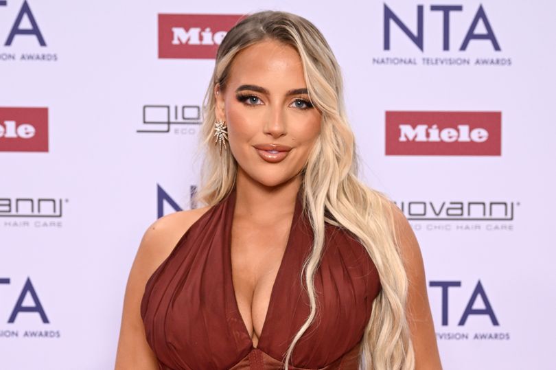 Love Island winner 'eyes up' All Stars return with Casa Amor star