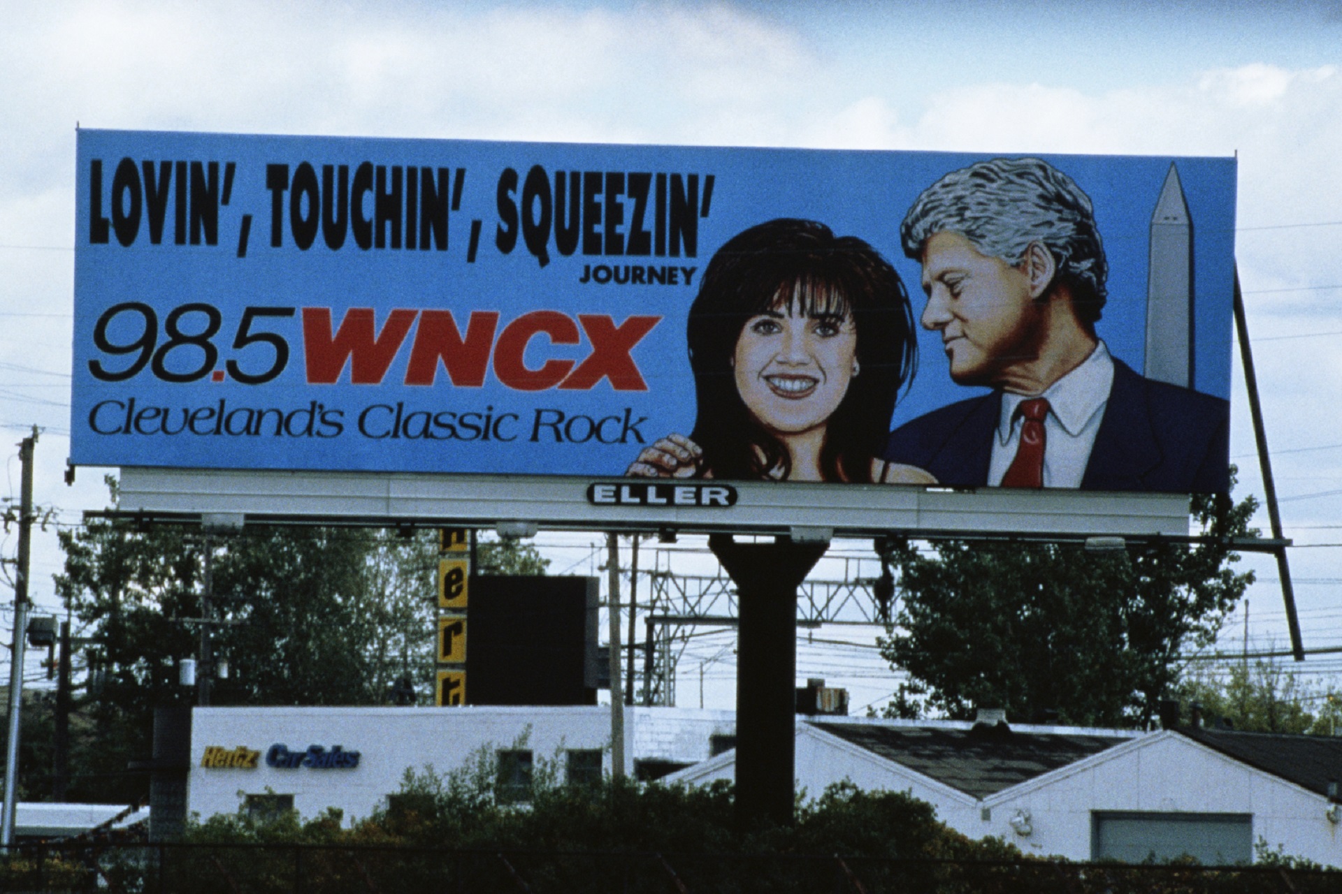 Decades later, Monica Lewinsky is still awaiting her apology from Bill ...