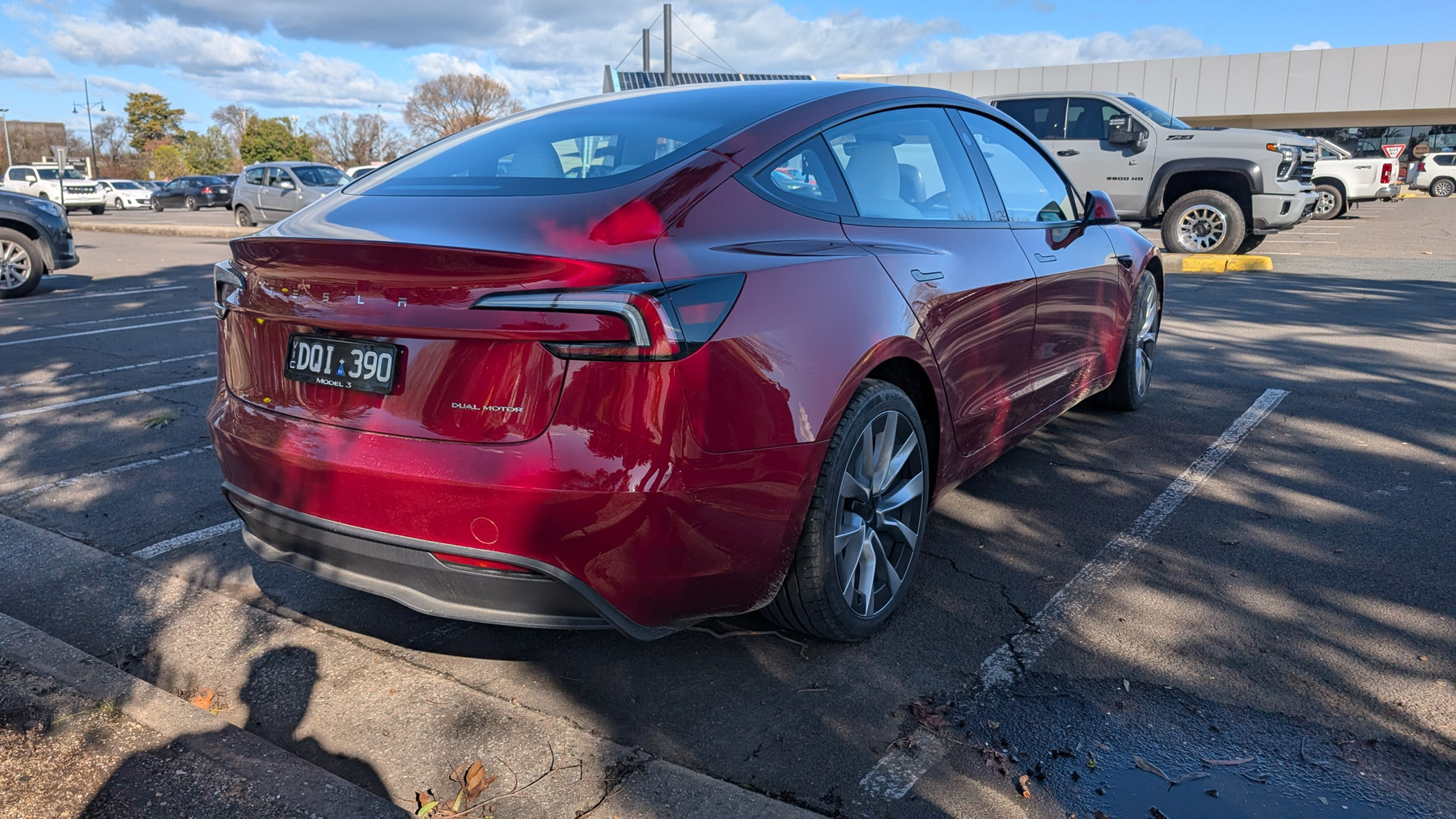 The wait is over, Tesla's Full Self-Driving (Supervised) rolling out in ...