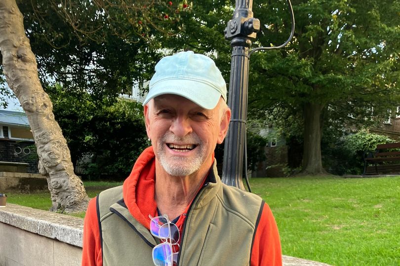 American tourist arrives in UK to look around castle, only to find ...