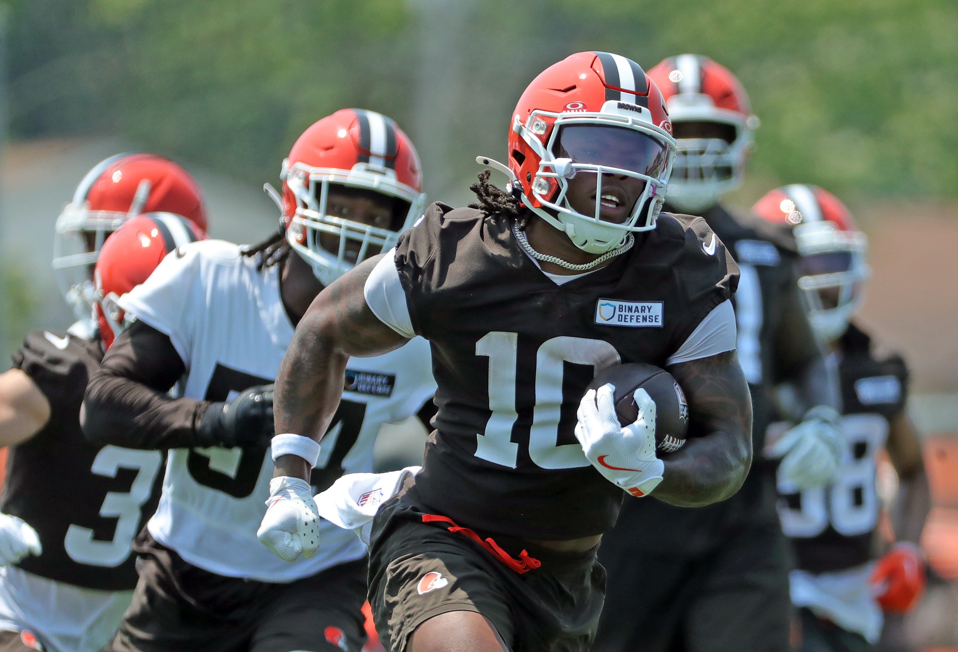 Top three bust candidates in the fifth round of NFL fantasy drafts
