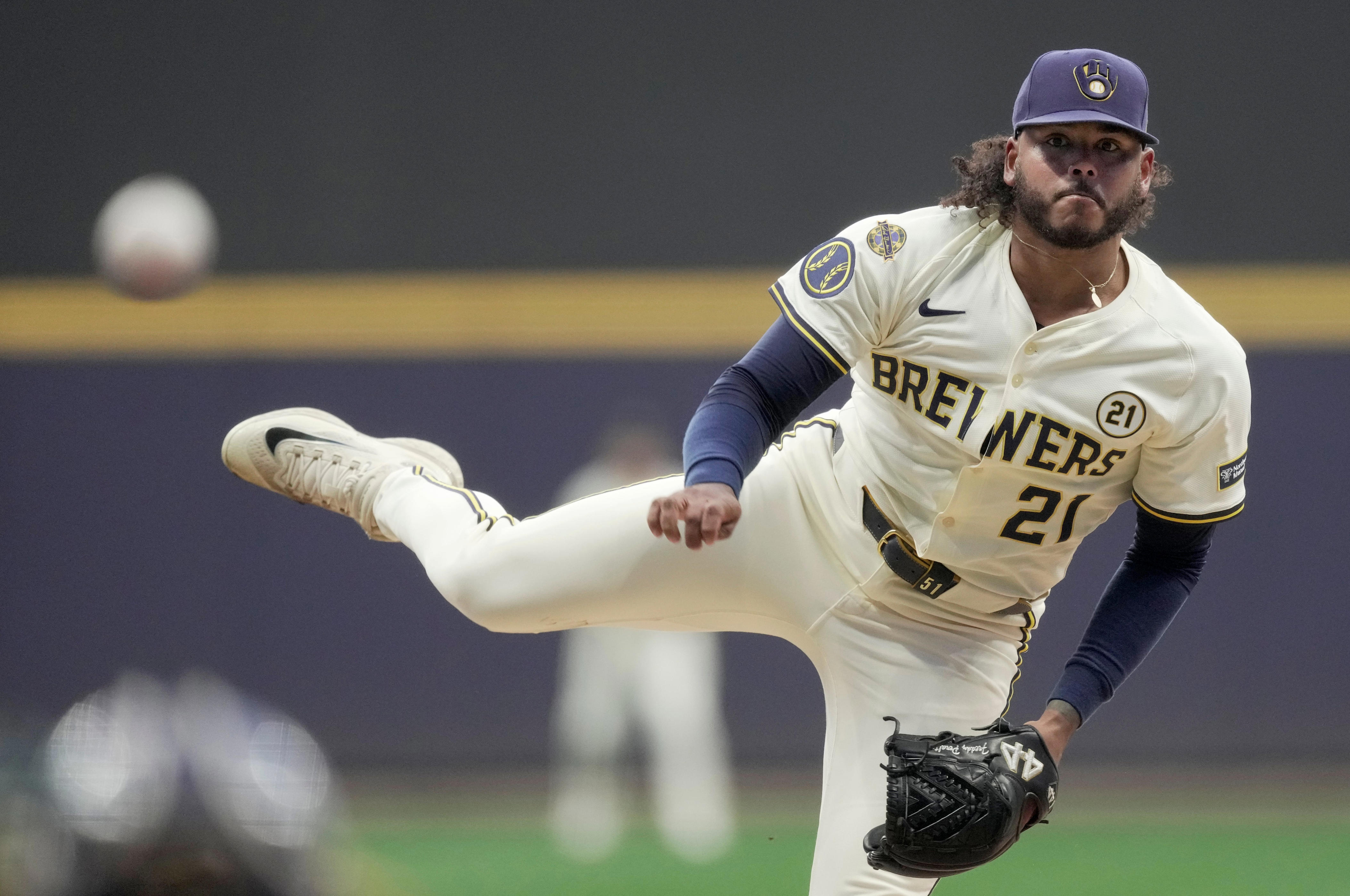 Where did the Milwaukee Brewers finish in the final MLB power rankings?