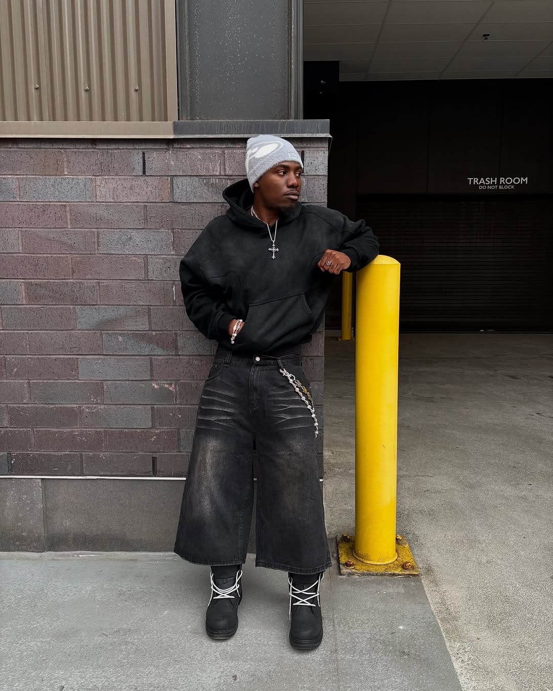 The Beanie Revival: Men’s Fall 2025 Trends You Can’t Ignore