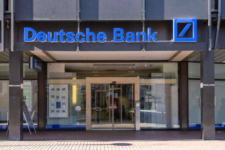 Deutsche Bank disavows research note amid White House pressure