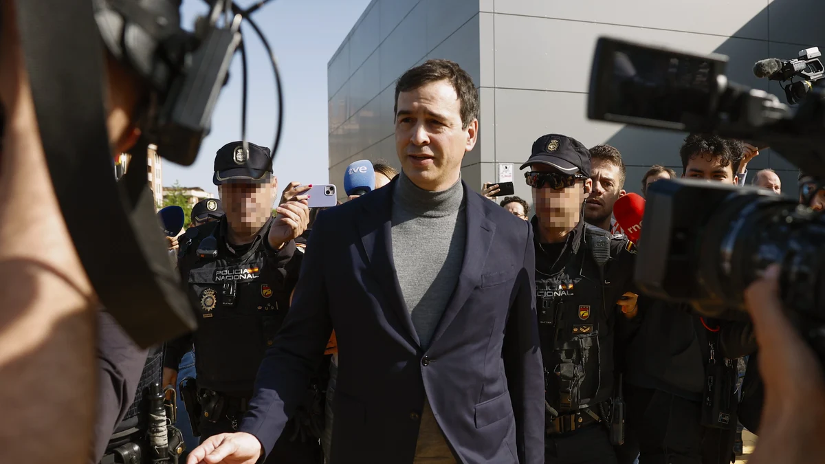 El hermano de Sánchez, camino del banquillo