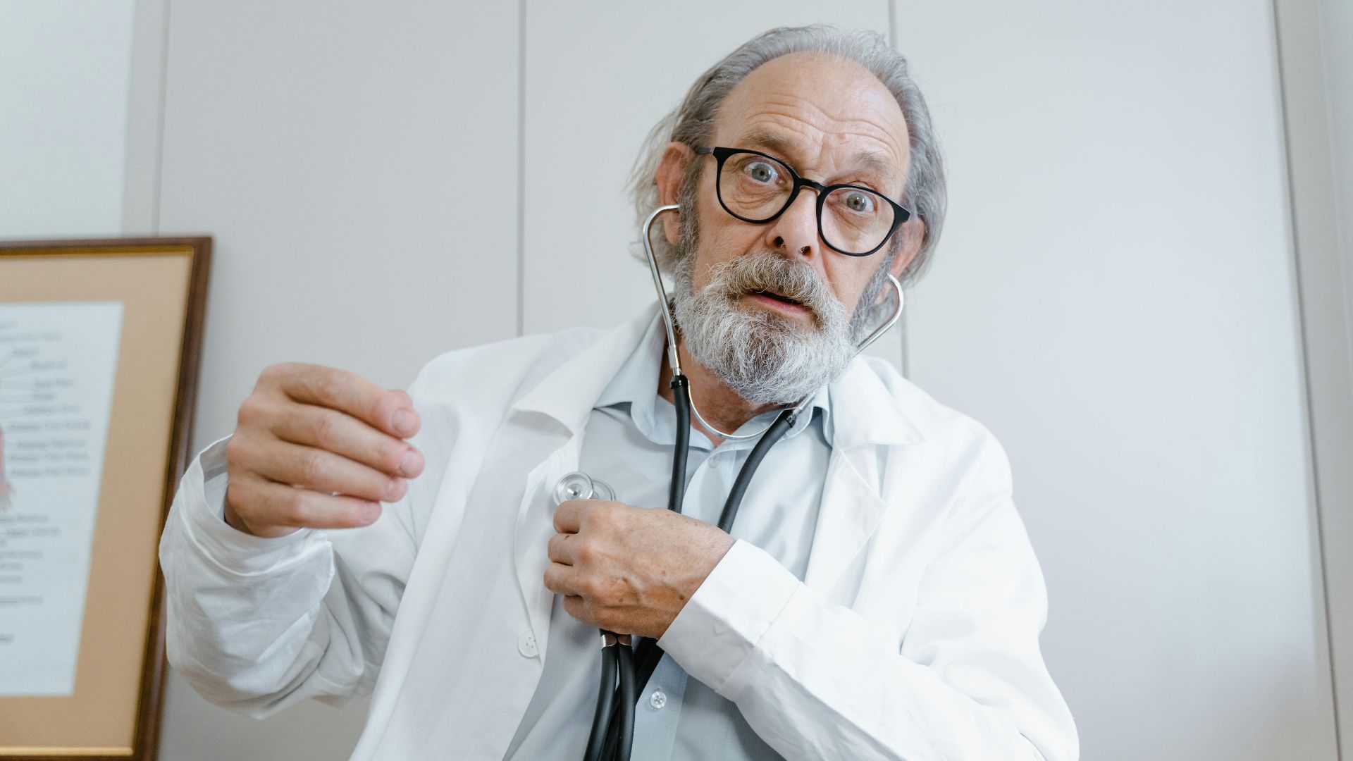 10 Lies To Stop Telling Your Doctor & 10 Questions To Ask Instead