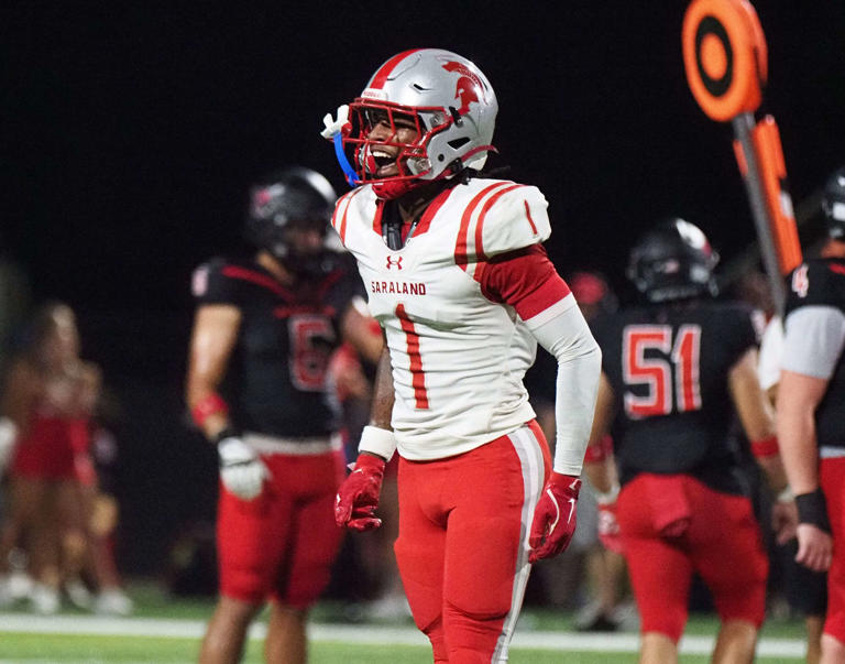 Check out the top high school football play from Week 4’s action