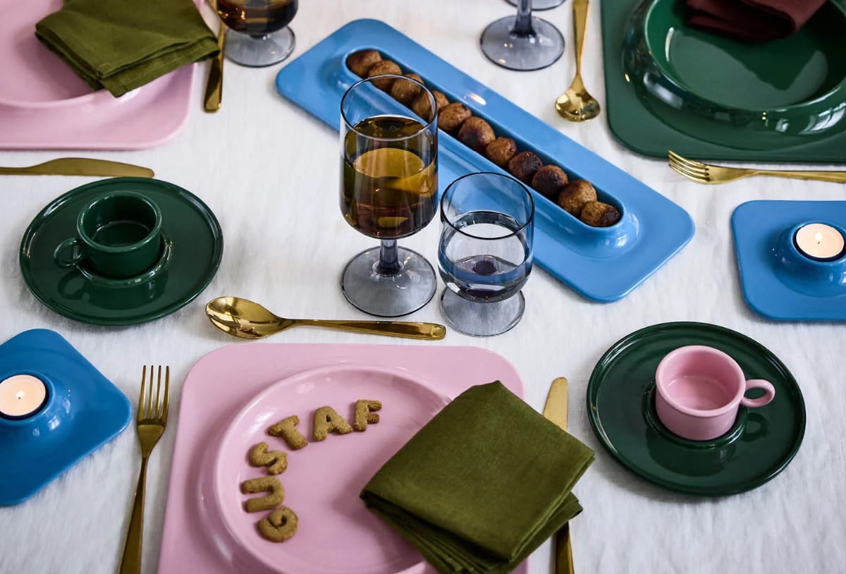 IKEA x Gustaf Westman, la nuova collezione per la tavola che ti conviene prenotare subito