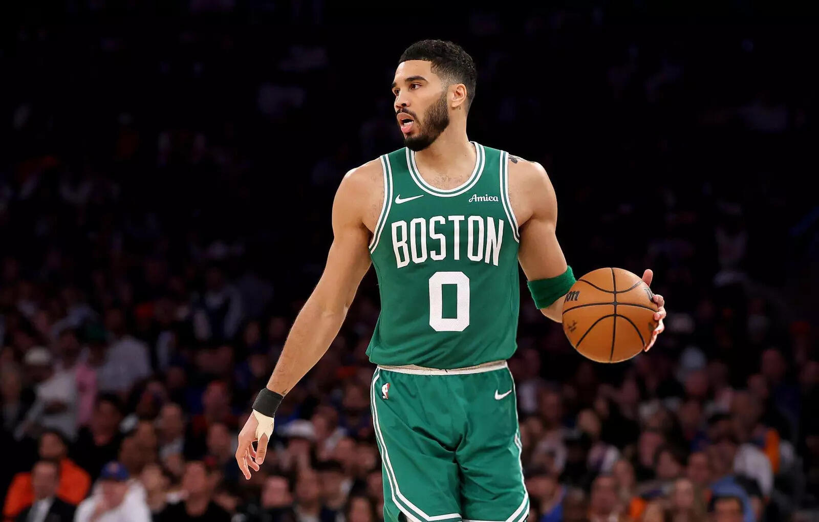Jayson Tatum calls out NBA fans who don’t include Michael Jordan ...