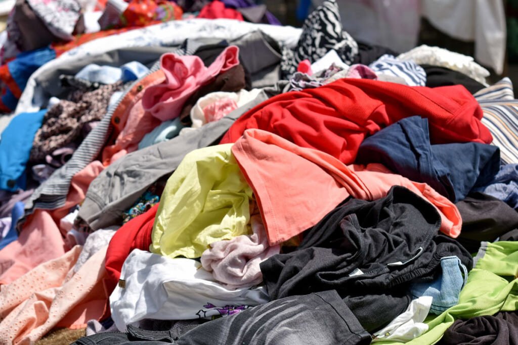 Declutter and Profit: Selling Your Clothes Online Made Easy