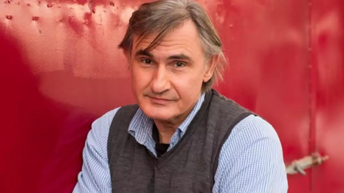Άκης Σακελλαρίου: «Πρέπει να φας μια δυο σφαλιάρες για να το ...