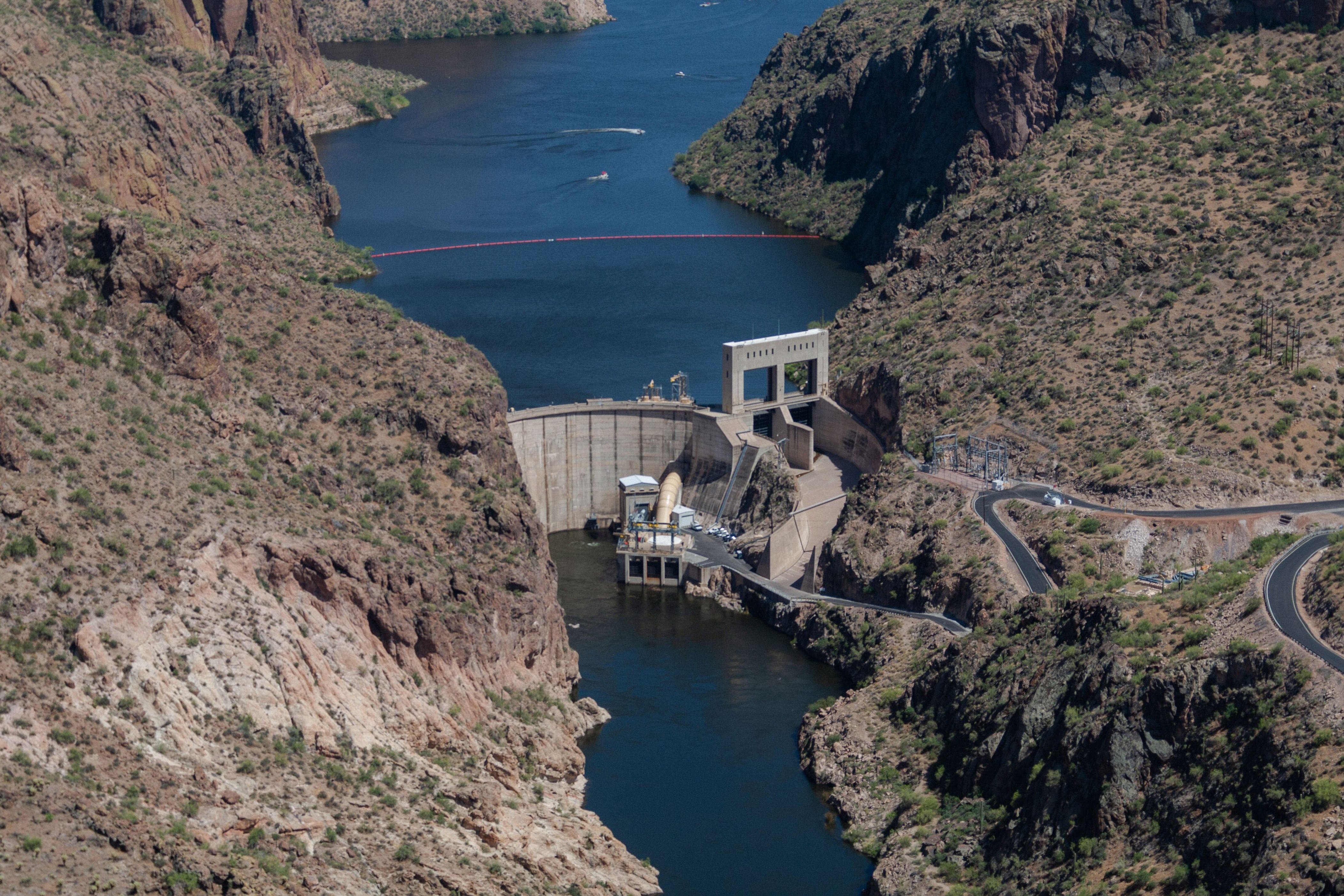 Canyon Lake to close for several months in 2026