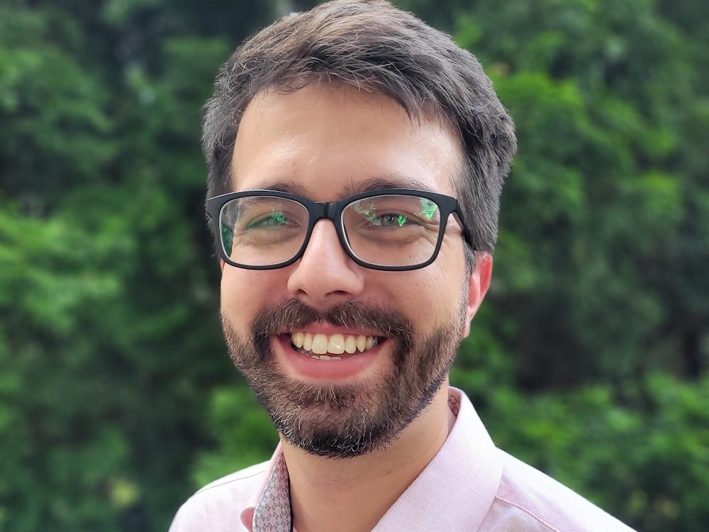 City staffer Kyle Roche launches bid for Elmwood–East Kildonan council seat