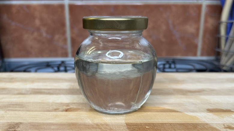 How To Make Simple Syrup For Cocktails (Plus 3 Tasty Upgrades)