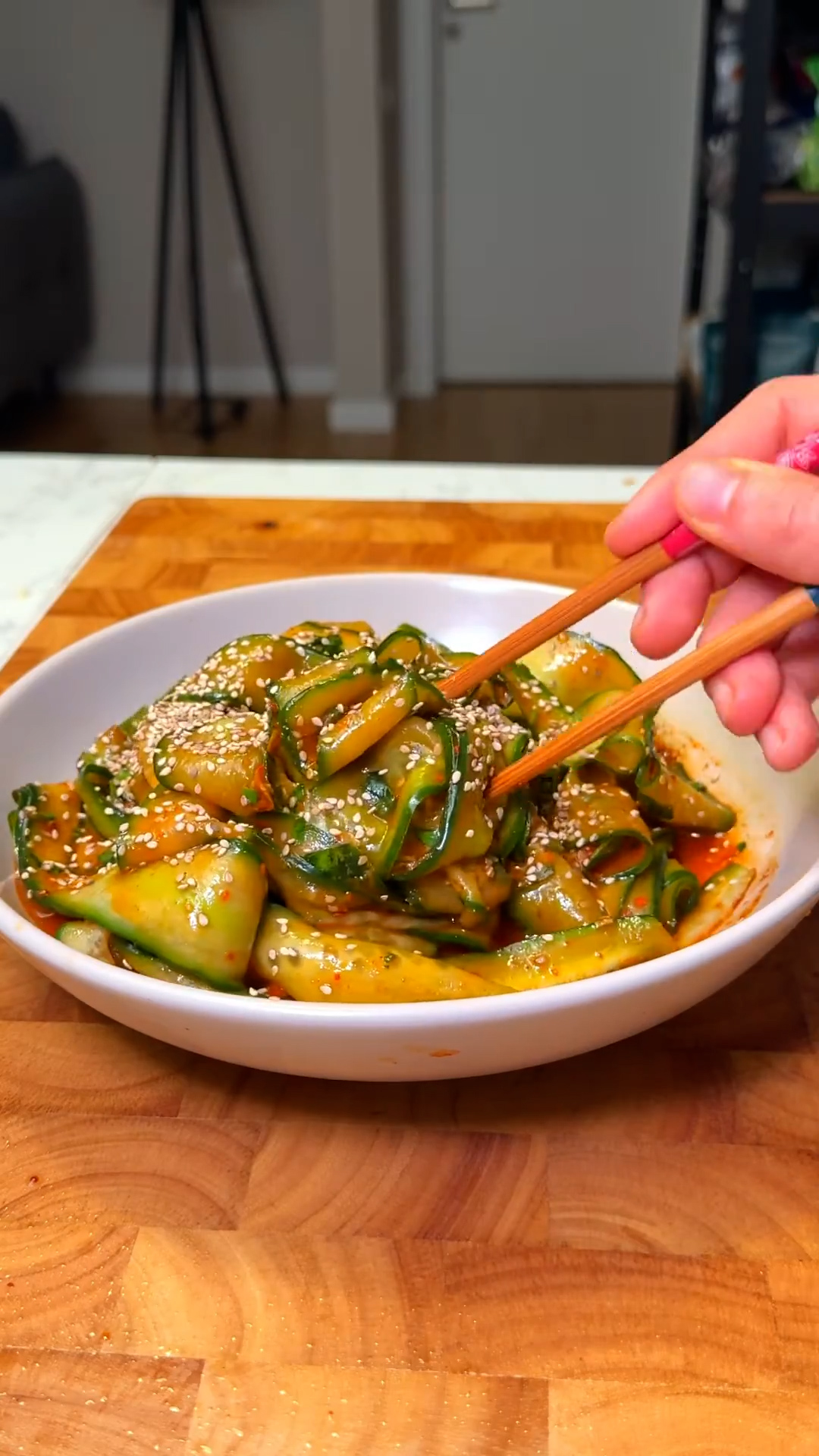 How to Make Vegan Spicy Cucumber Salad