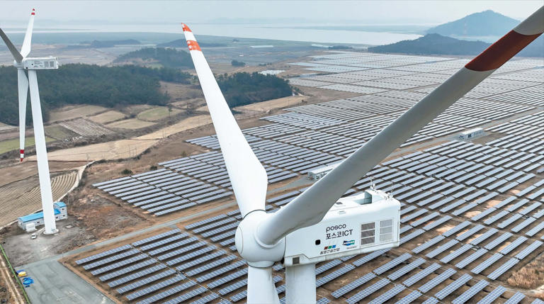 Is building expensive solar and wind power pragmatic?