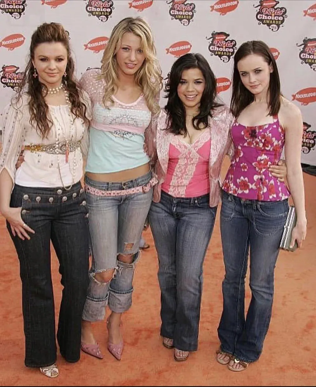 15 Things That Were Popular in the 2000s But Suddenly Vanished