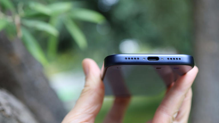 I prioritize battery life – and that’s why I keep this major iPhone ...