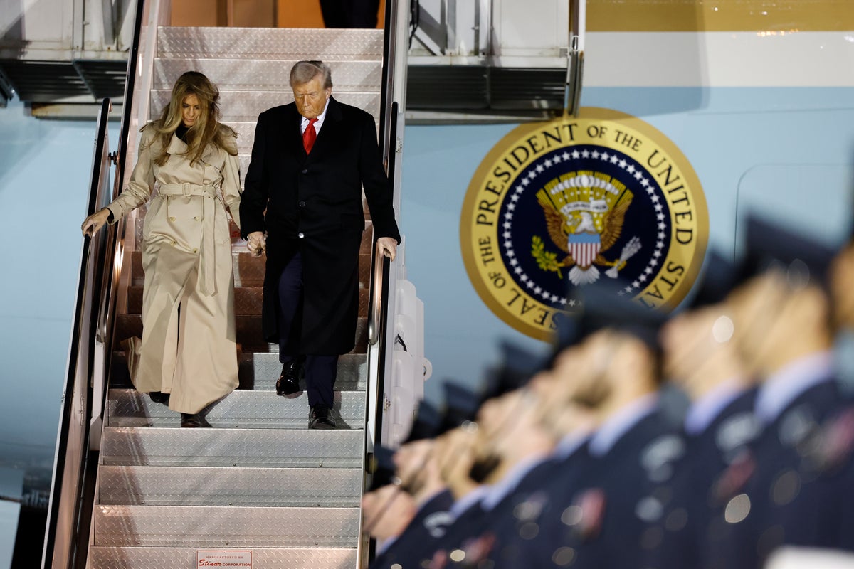 ‘Get off the iPad!’ Spirit Airlines pilot chastised mid-flight for ...